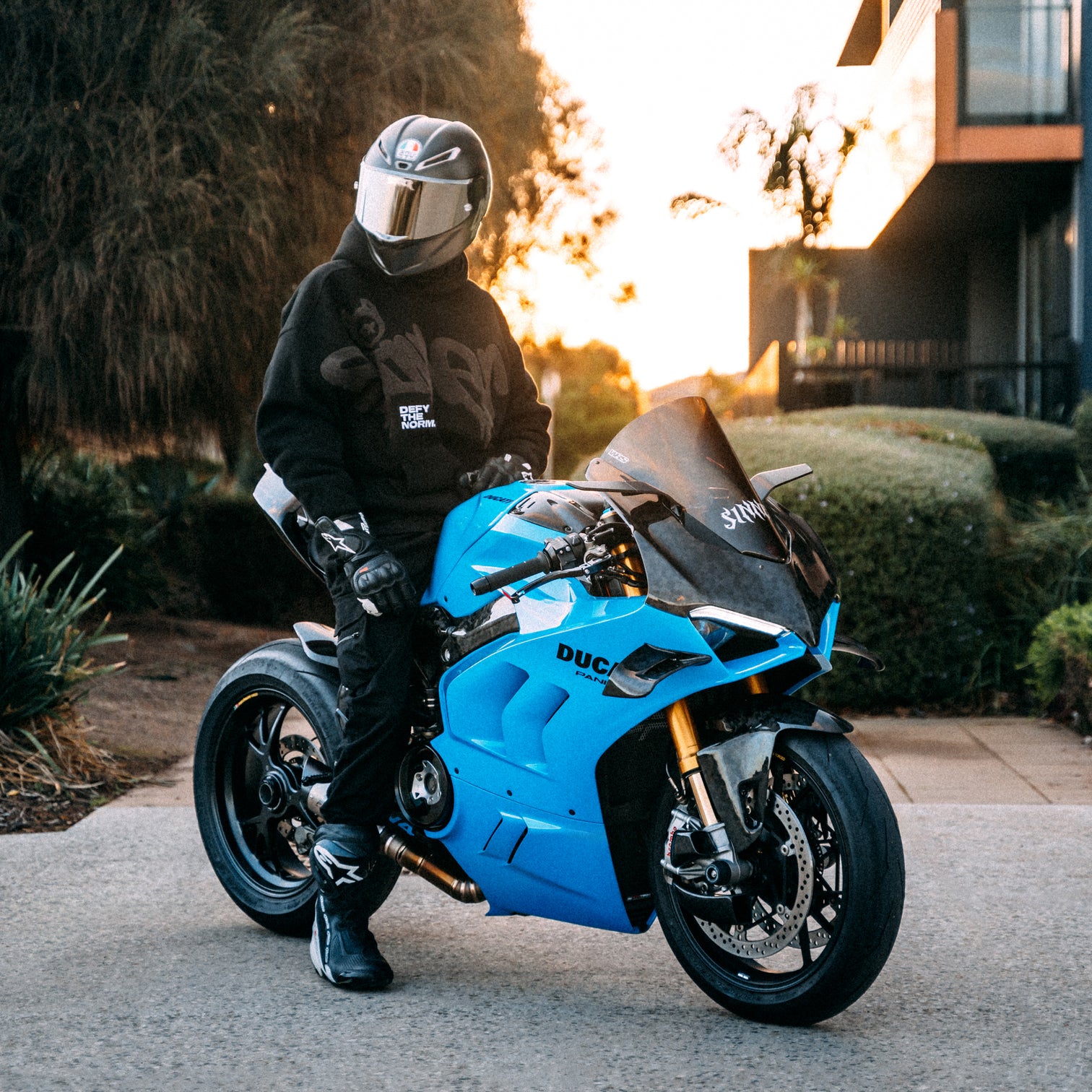 SINNER – OFFICIAL SINNER